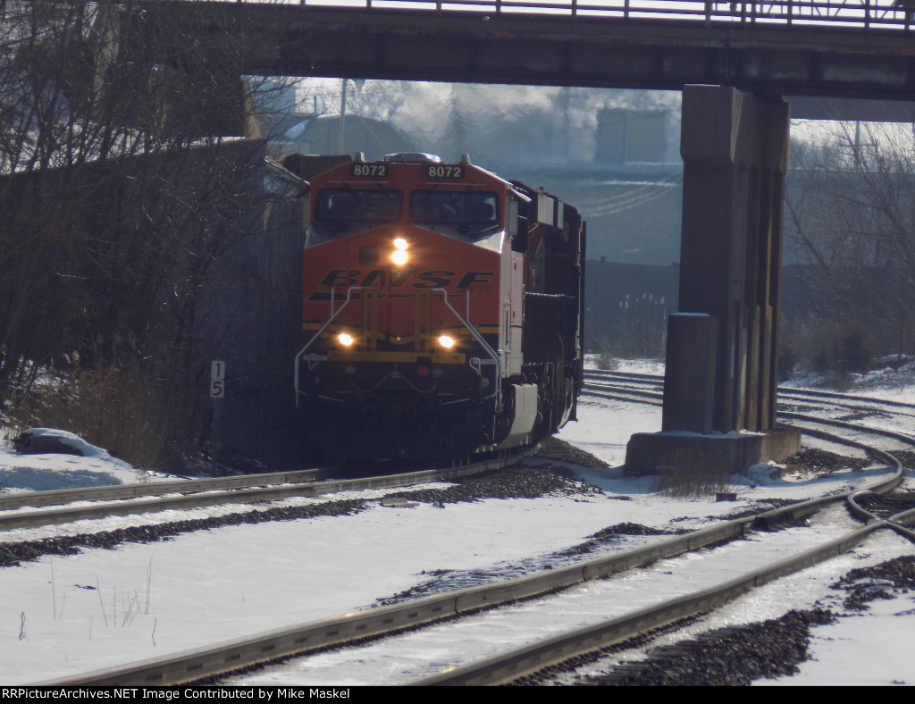 BNSF 8072